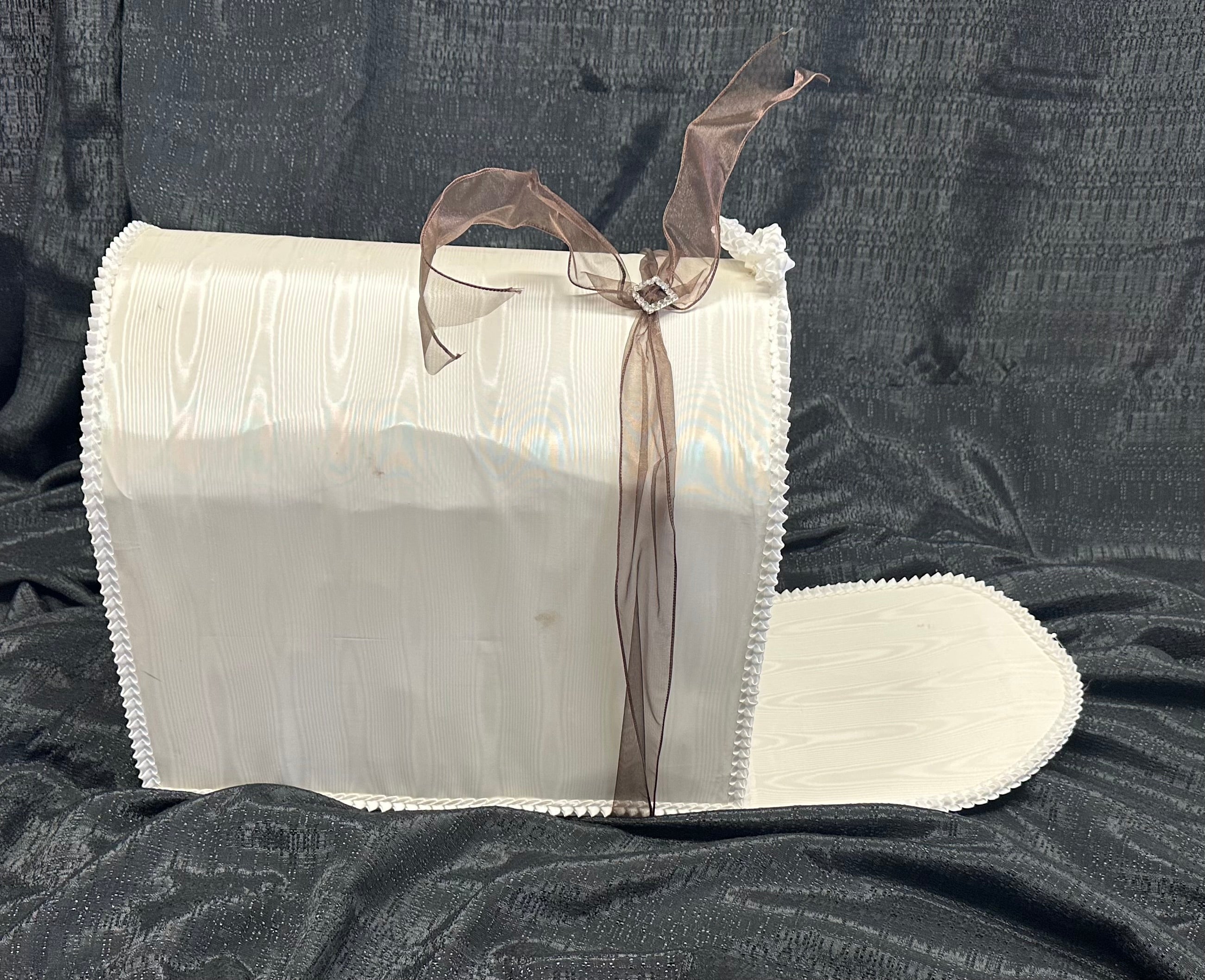 Card Mailbox – Serendipity Event Rentals