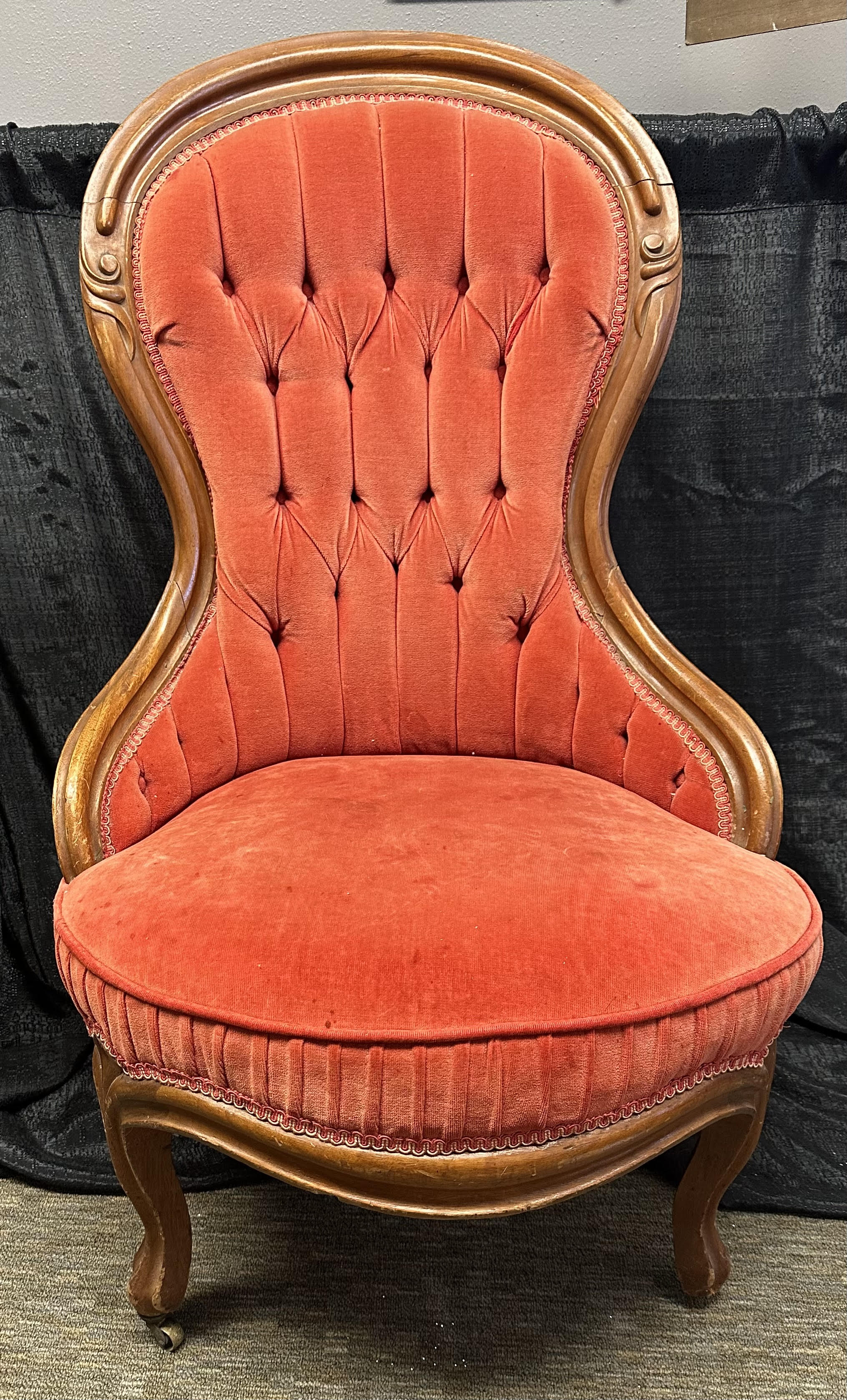 Red Antique Chair – Serendipity Event Rentals